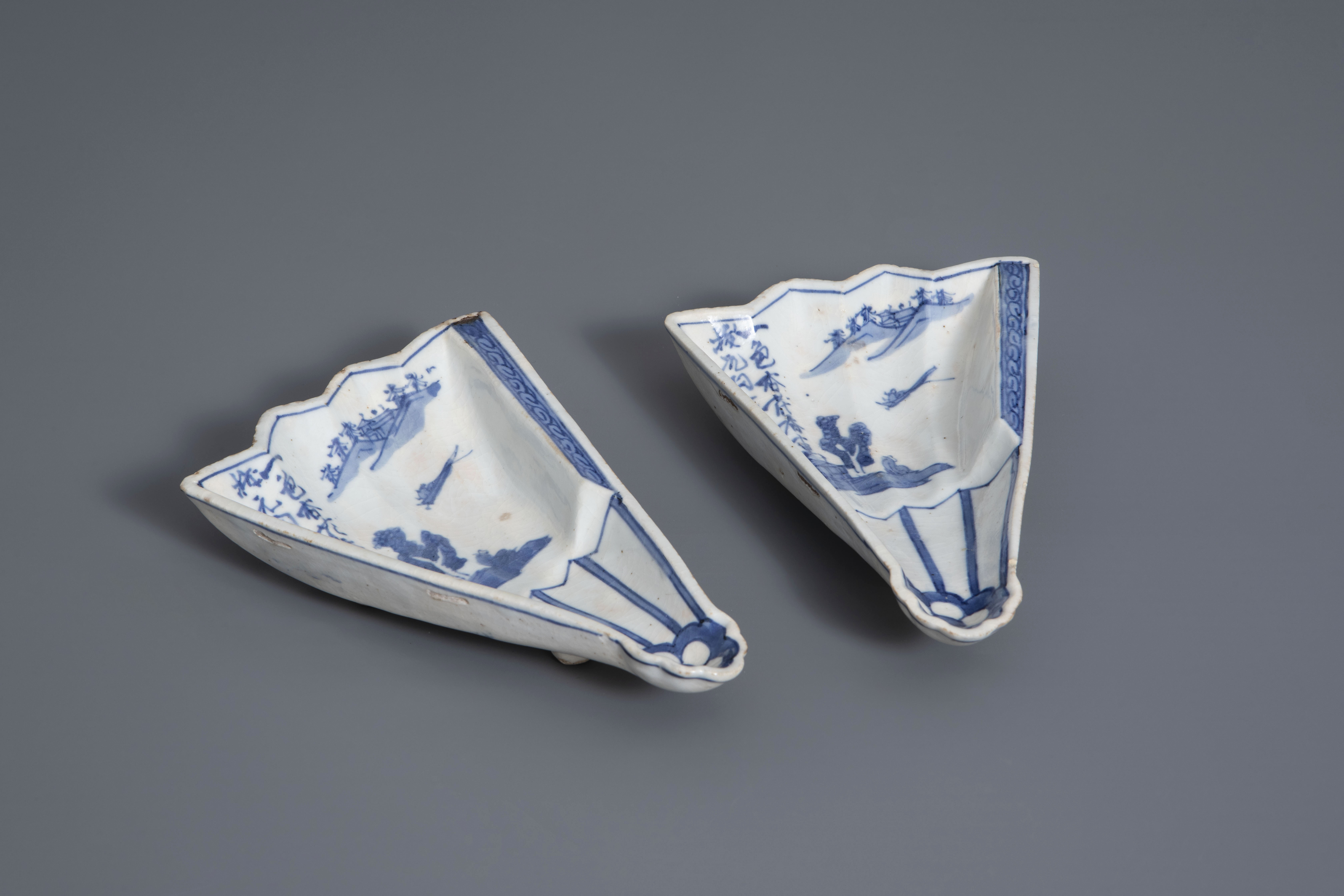 A pair of Japanese blue and white fan-shaped mukozuke dishes, Edo, 17th ...