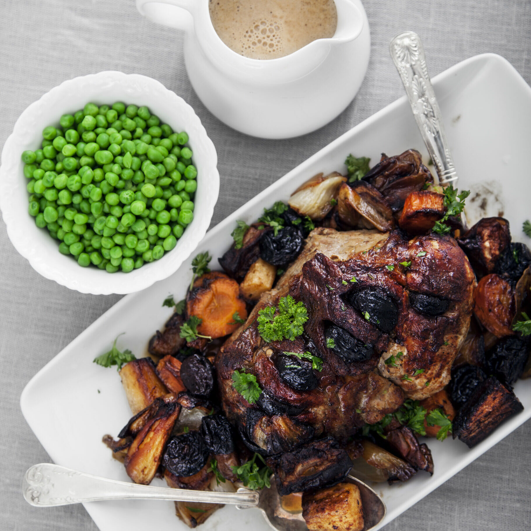 Plommonspäckad fläskkarré à la Per Morberg – Tasteline