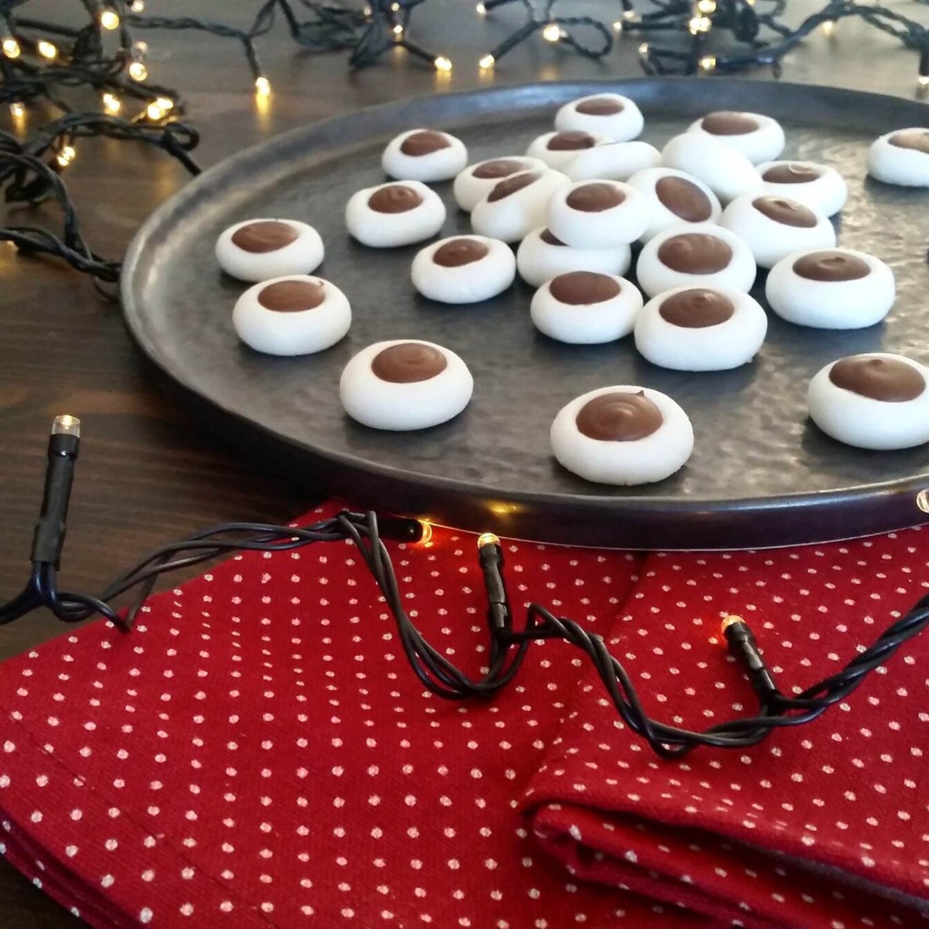 Mammas finska Julstjärnor – Tasteline