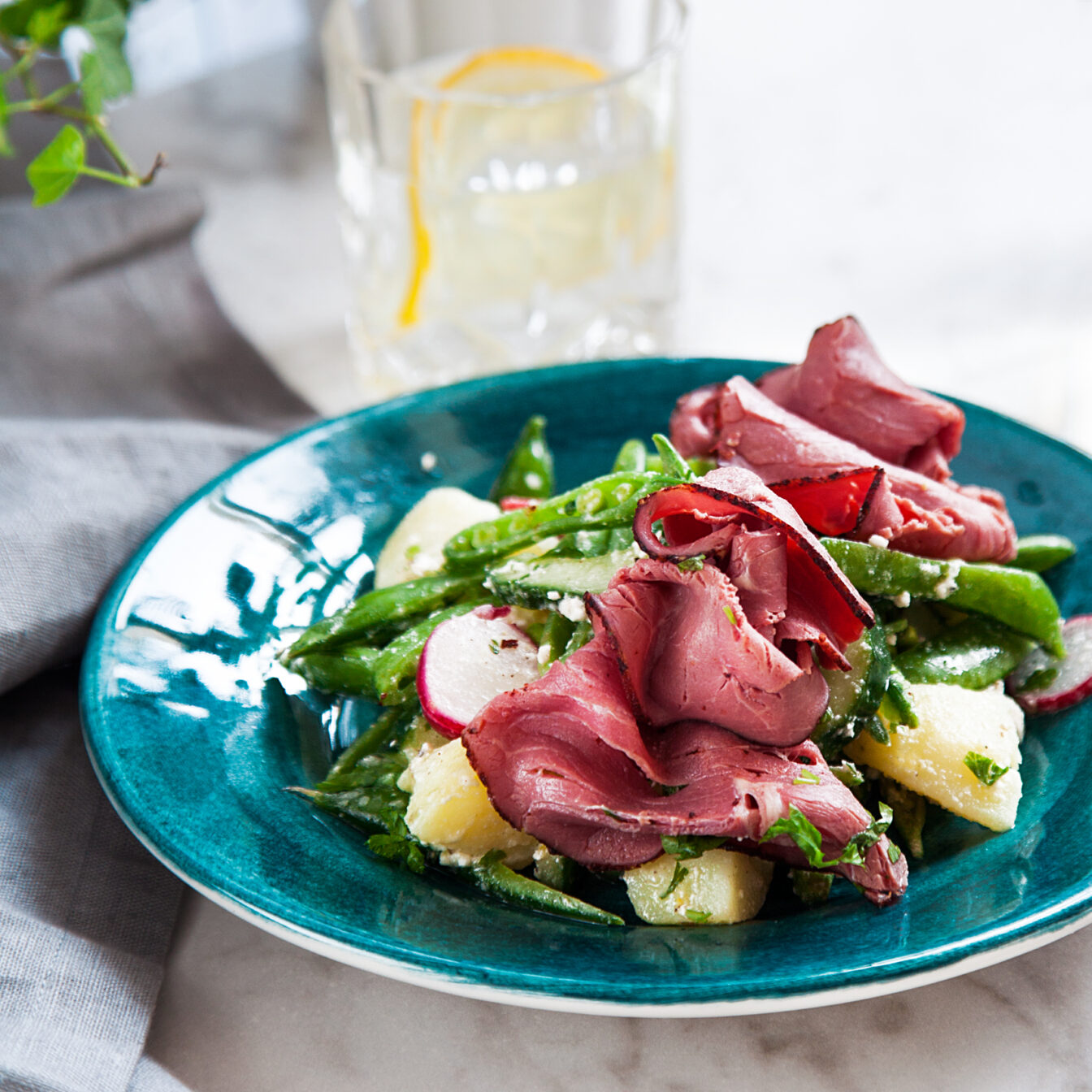 Potatissallad med rostbiff – Tasteline