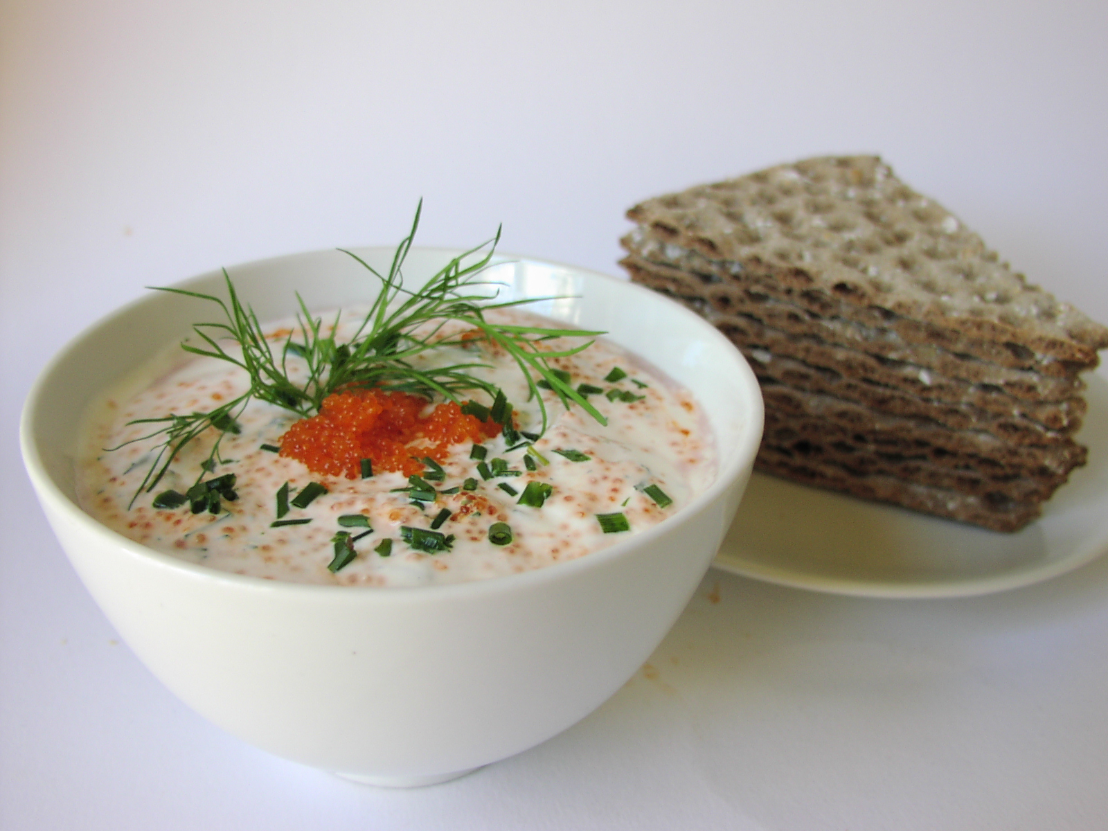 Sill i romsås med färskpotatis – Tasteline