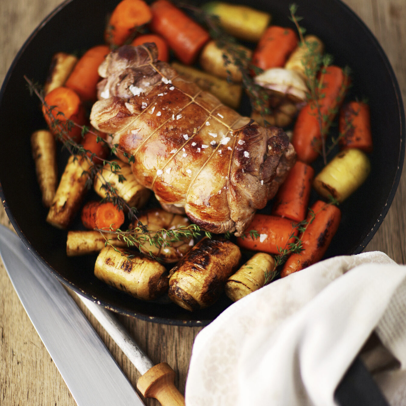 Lammrostbiff med tre tillbehör – Tasteline