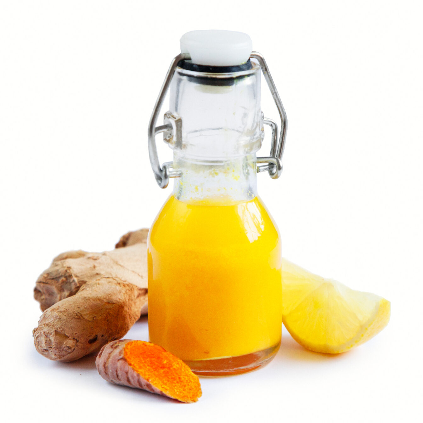 Gurkmejashot med citron och ingefära – Tasteline