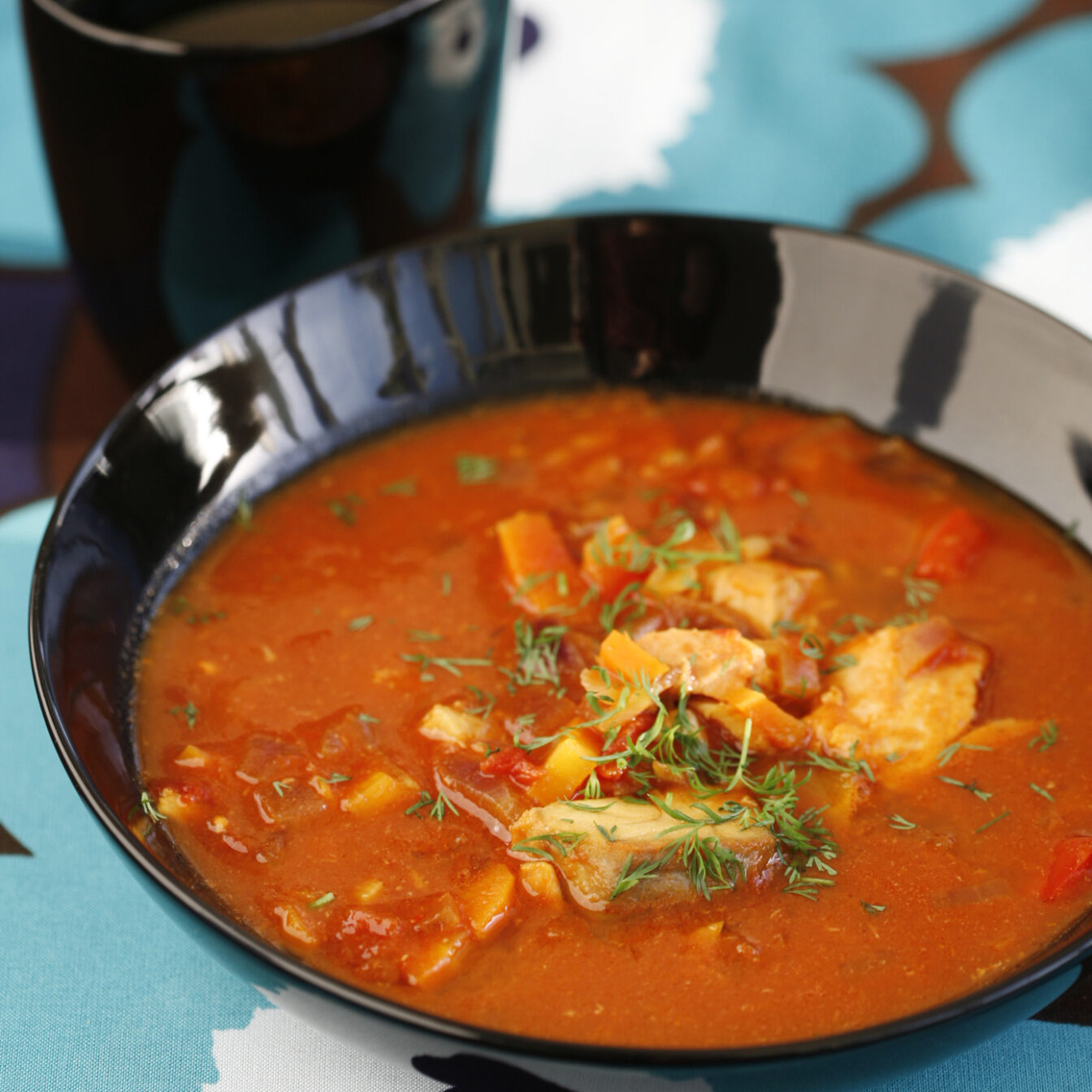 Smal fisksoppa med tomat och saffran – Tasteline