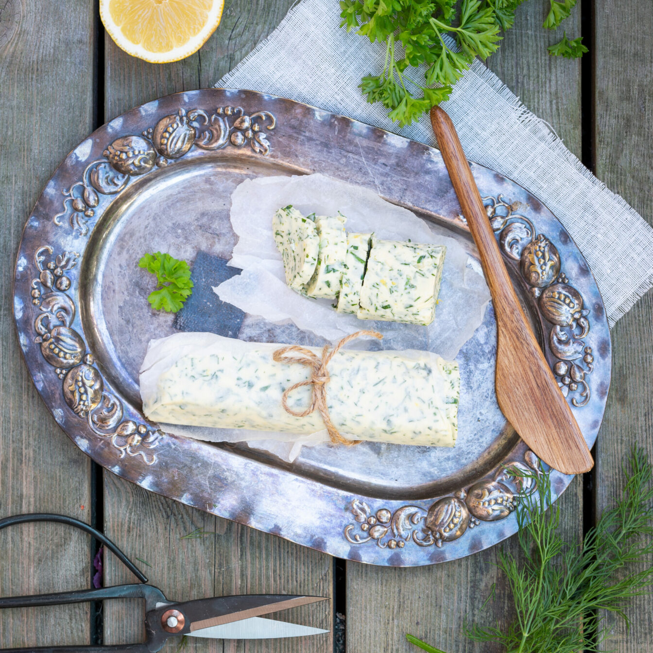 Ört- och citronsmör – Tasteline