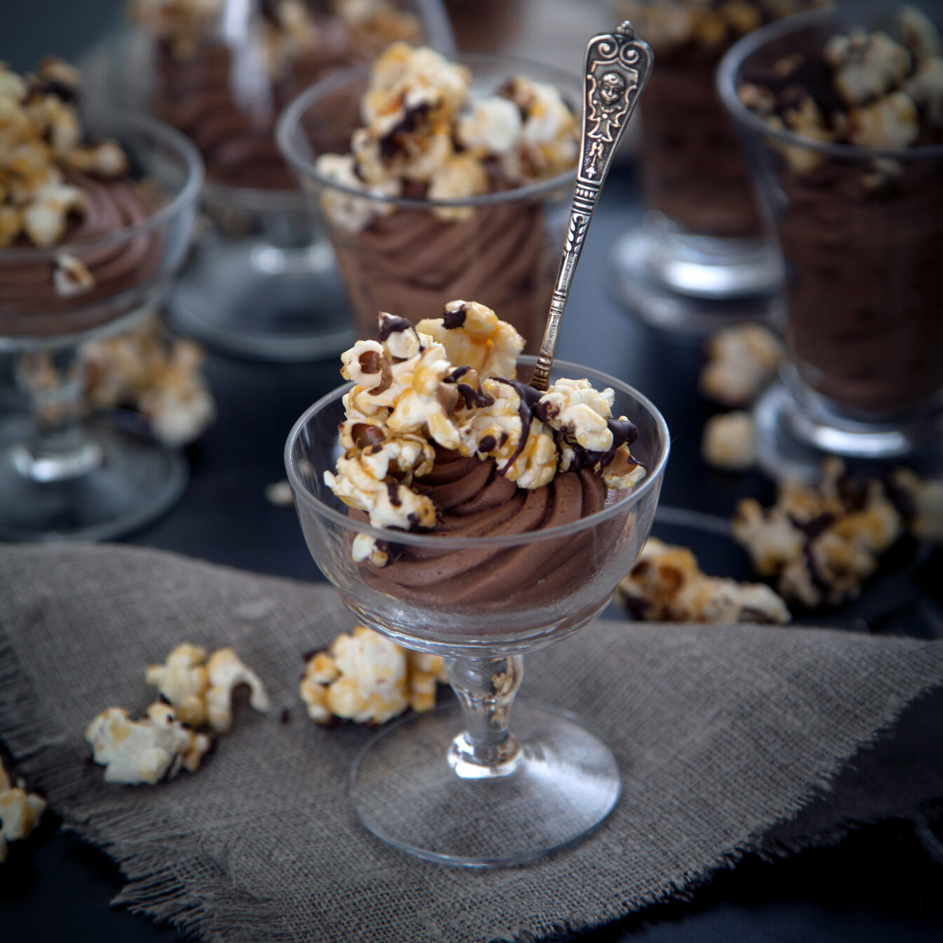 Rostad småpotatis i ugn med gräslök och honung – Tasteline