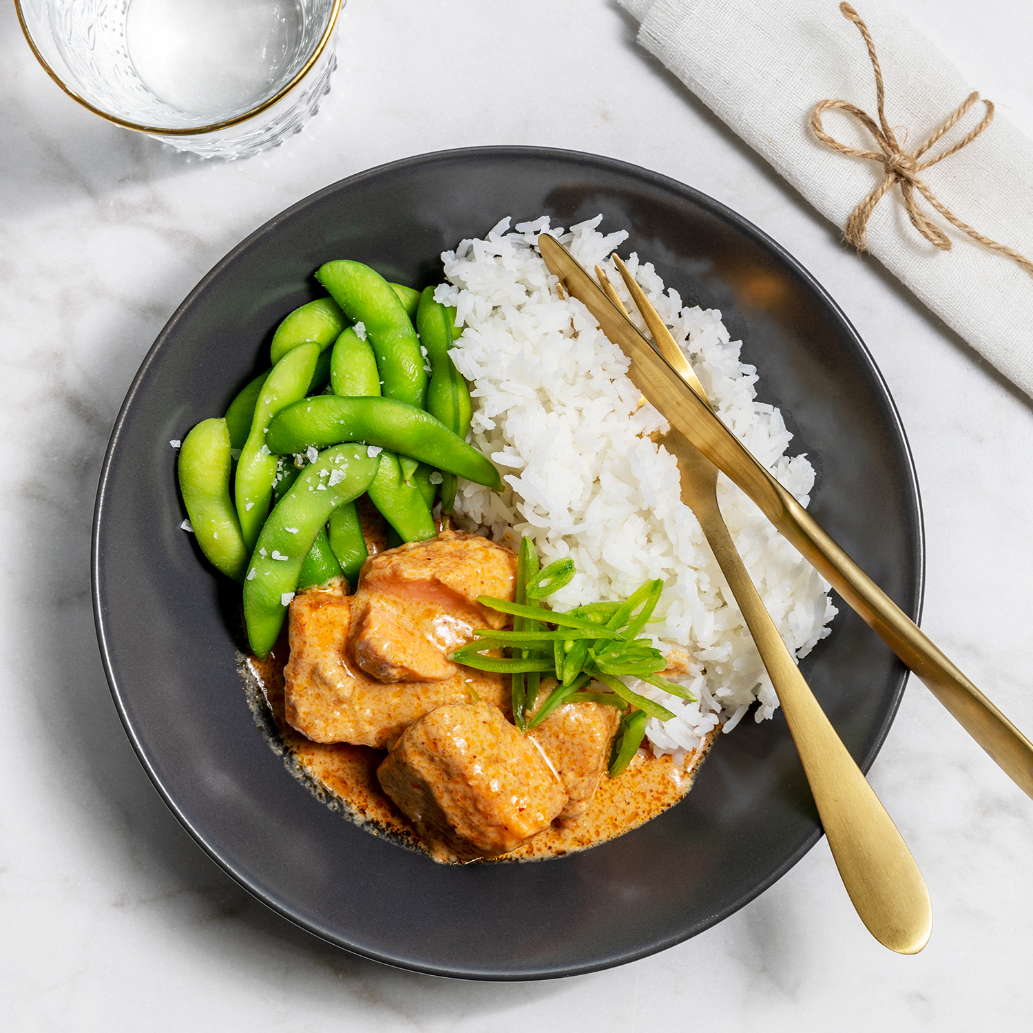 Skinksnitzel med god sås – Tasteline